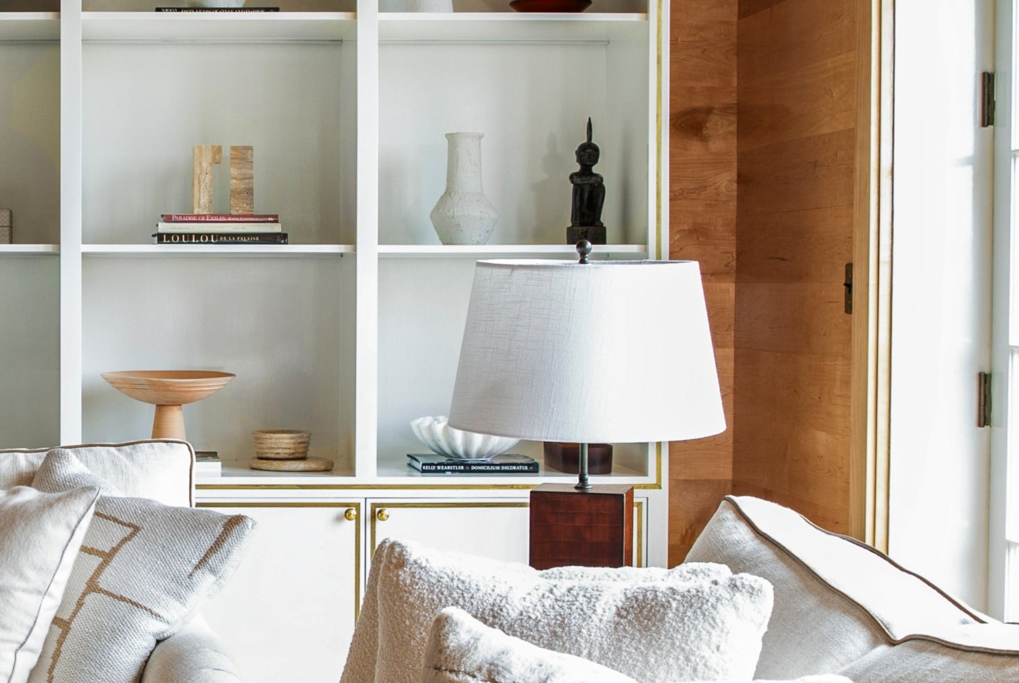 CREAM TRAVERTINE BOOKENDS– Dara Maison