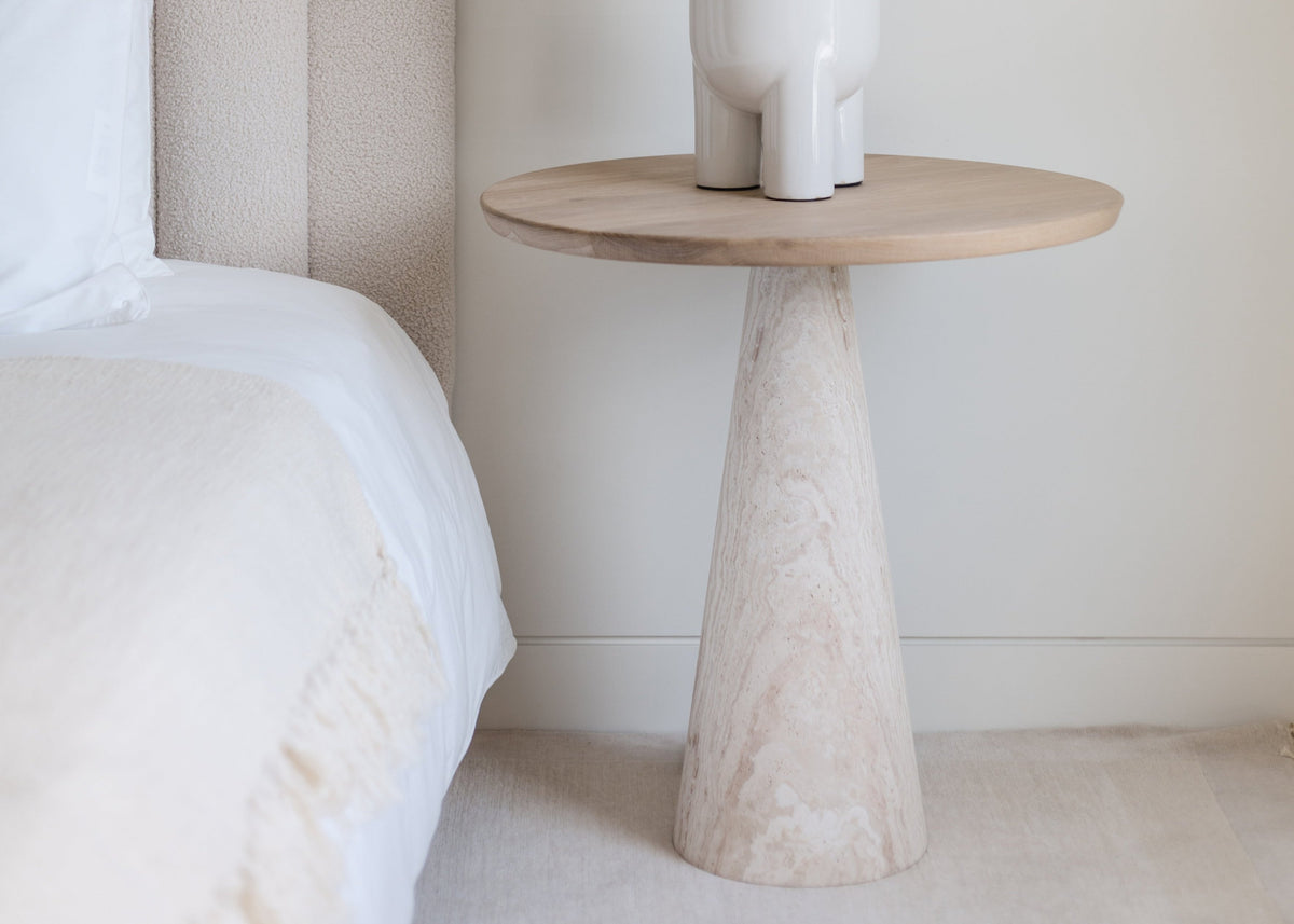BROOKE SIDE TABLE - OAK– Dara Maison