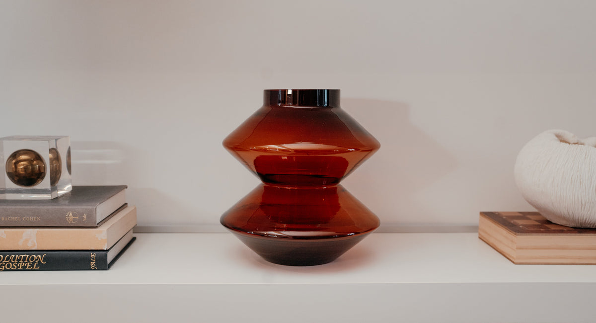GLASS VASE– Dara Maison