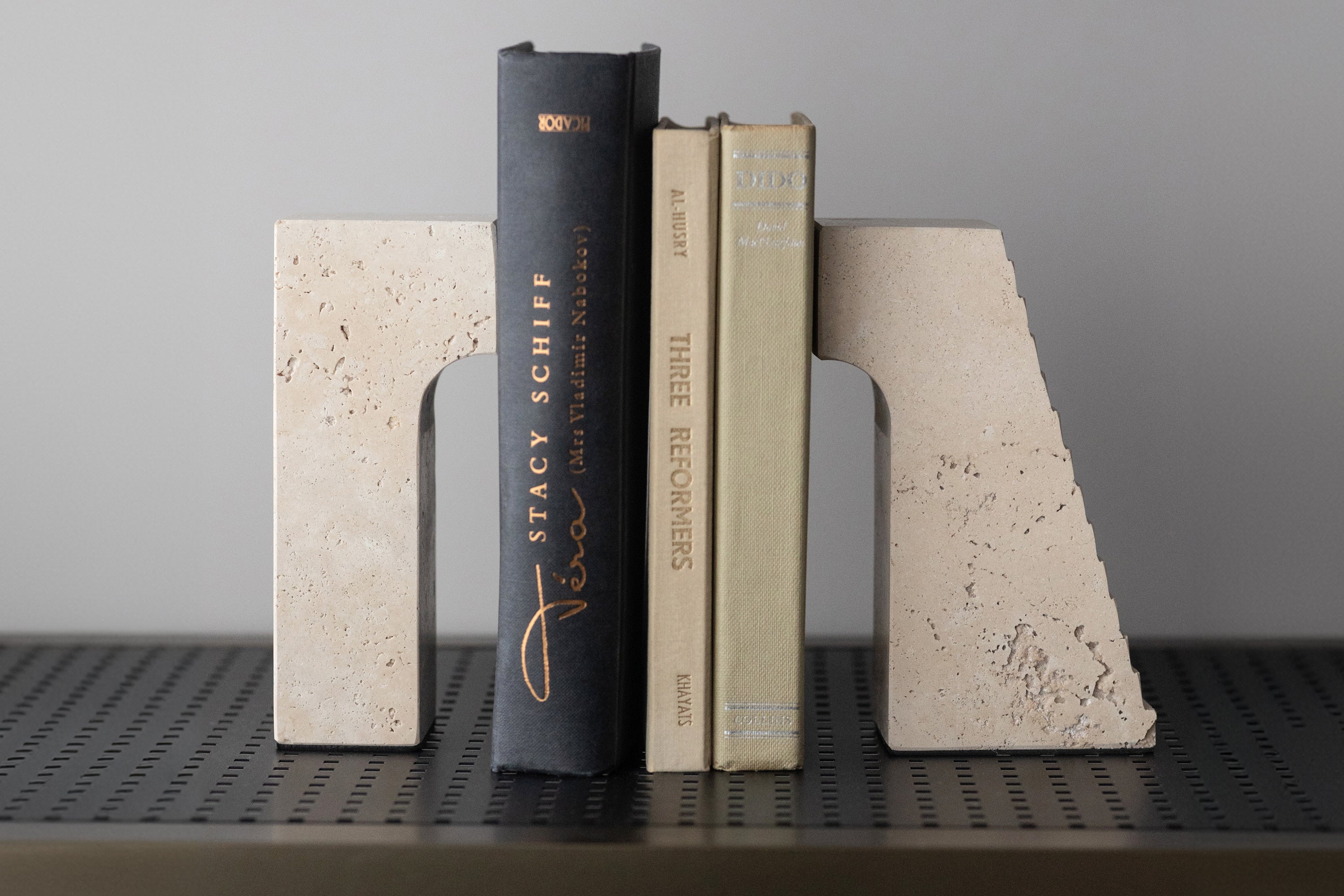 CREAM TRAVERTINE BOOKENDS– Dara Maison